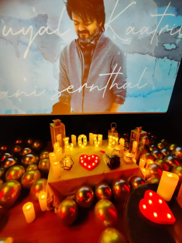 Mini Theatre Surprise (1-15 seats) – Mystery Box